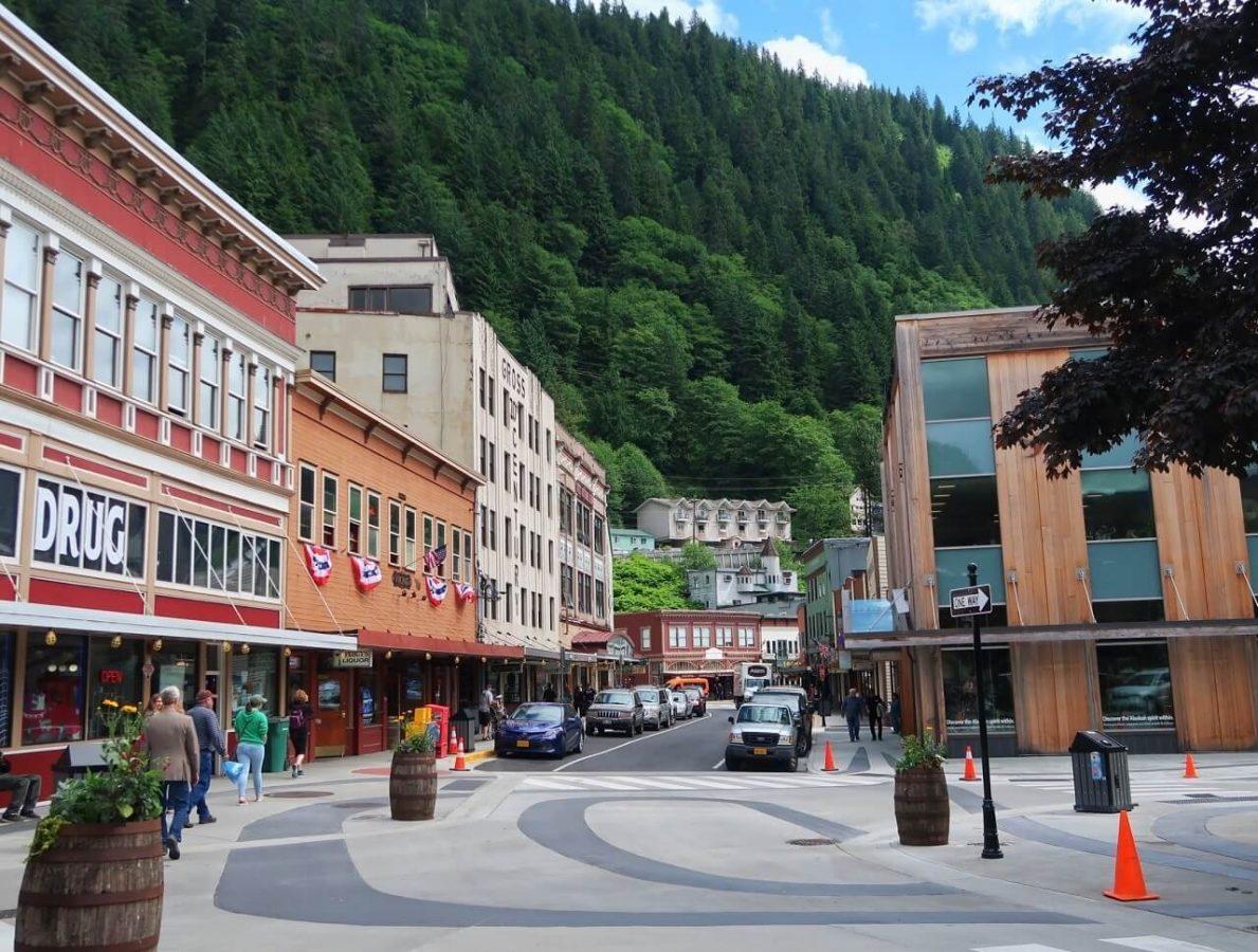 Juneau on Foot: Hotels in Prime Locations for Sightseeing